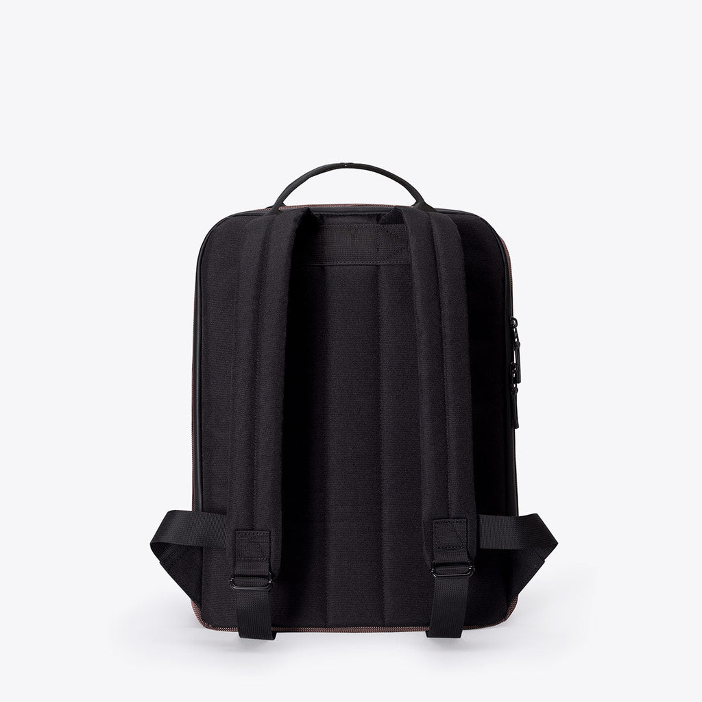 Ucon Acrobatics • Ison Backpack • Neural Series (Rose)